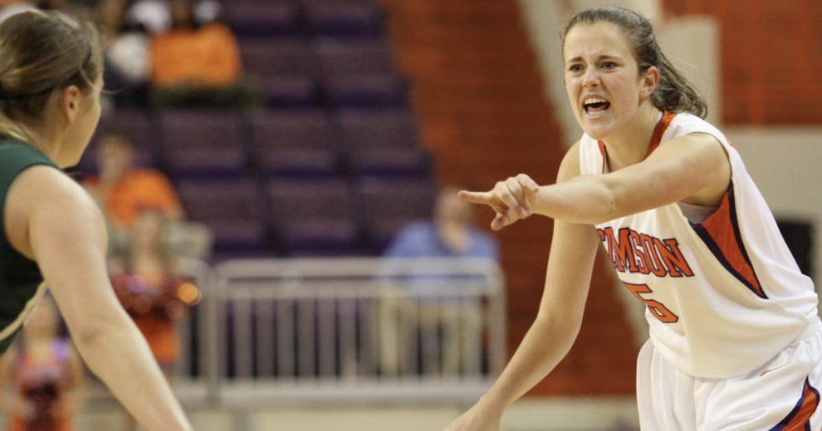 Kelly Gramlich Joins the Show! | Queens of Cassell… | Sons of Saturday